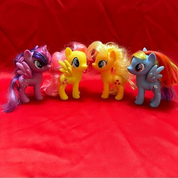 Hasbro | Toys | My Little Pony Mlp G4 Ponieslot | Poshmark